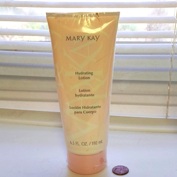 Mary Kay | Skincare | Mary Kay Hydrating Lotion | Poshmark
